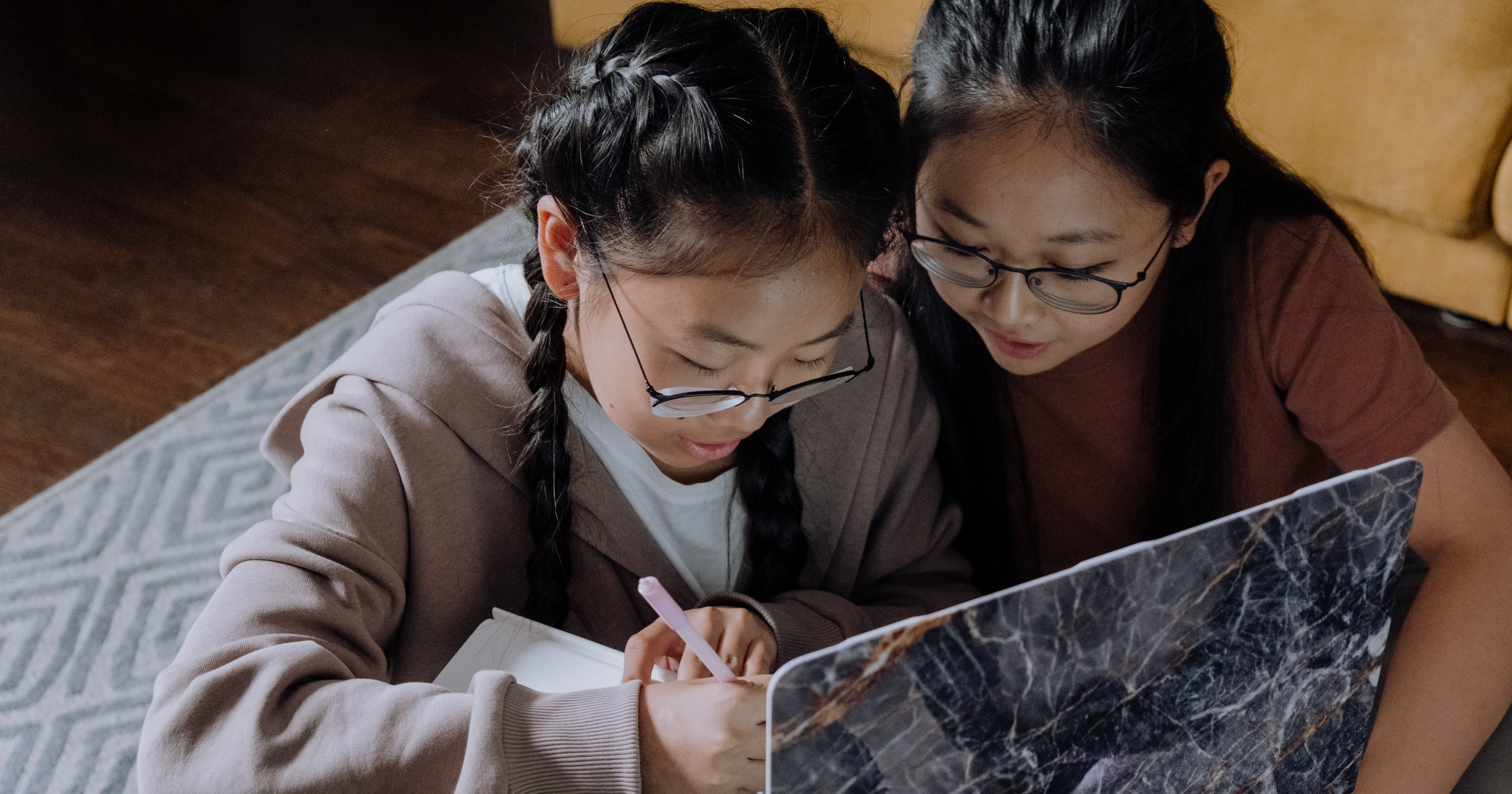 How to support a teenager who is experiencing anxiety | Relate